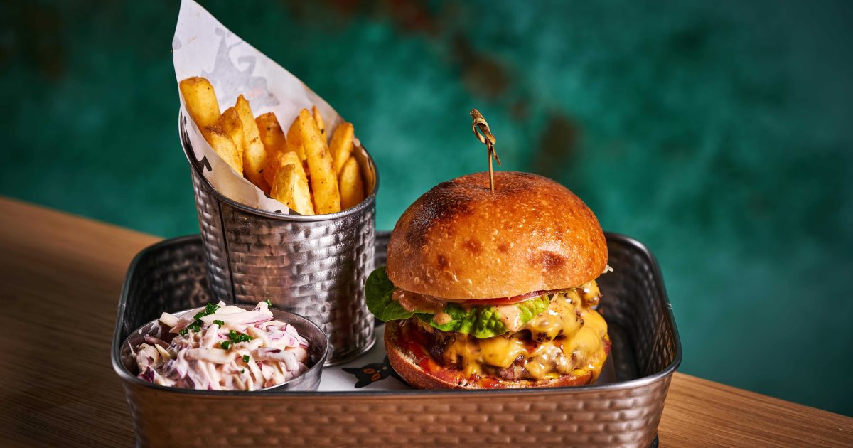 Black Cat Club | Food & Drink